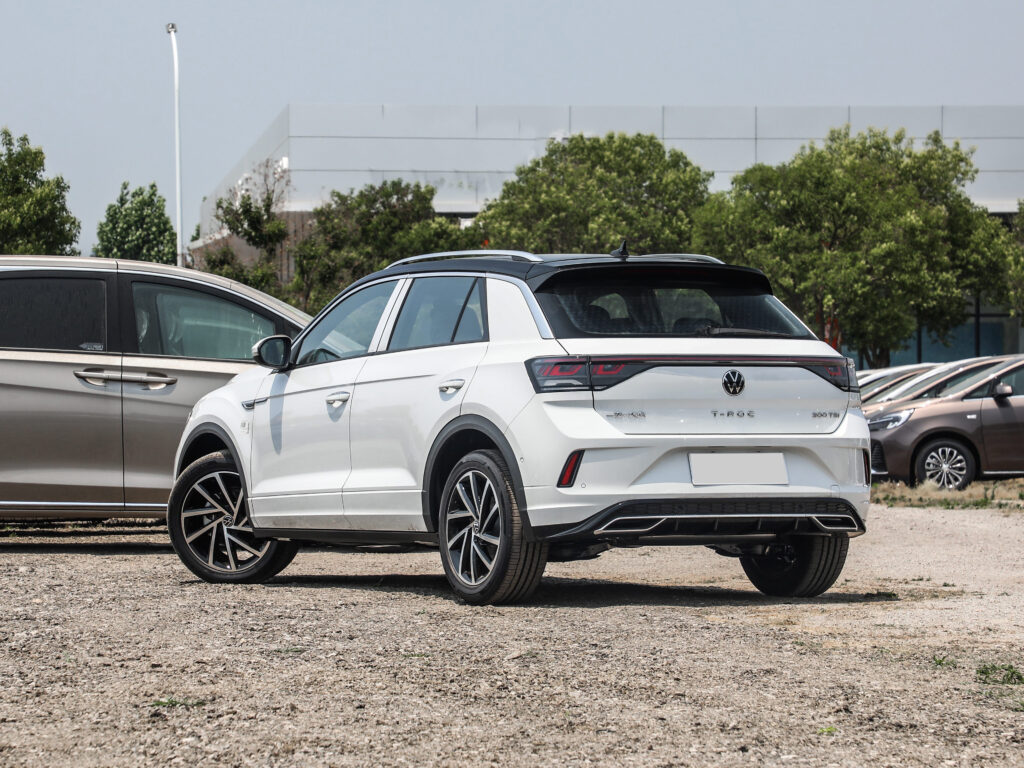 Review: 2024 Volkswagen T-ROC 300TSI Starlight | A Global Auto Trader ...